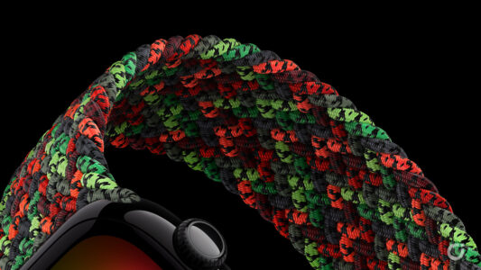 Apple presenta il nuovo cinturino Black Unity intrecciato per Apple ...